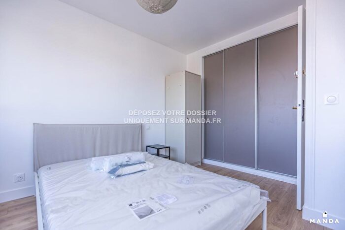 Appartement 4 pièces à Châtillon, Roissys, Béranger, à louer