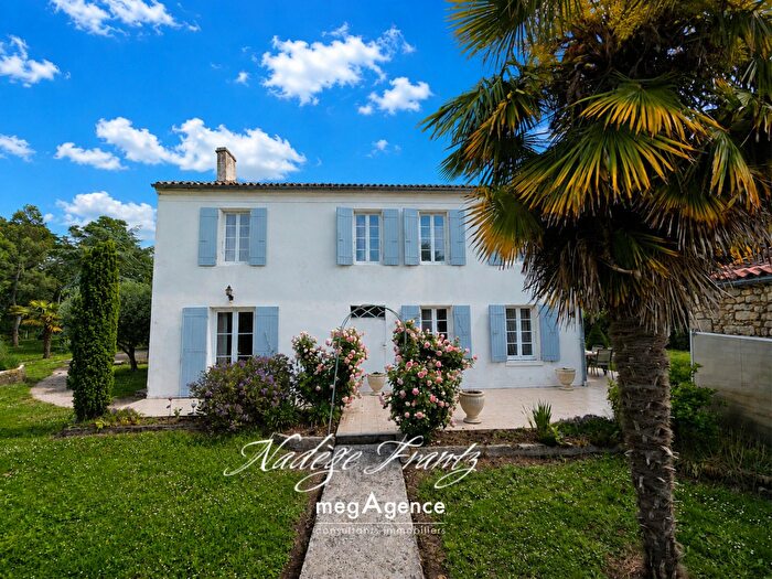 Maison 6 pièces à Bords, à vendre