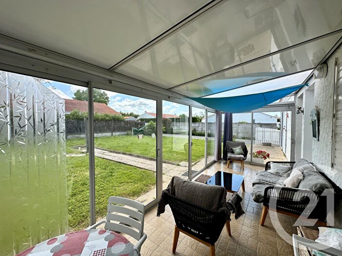 Maison à vendre - Le Fenouiller - 5 pièces - 3 chambres