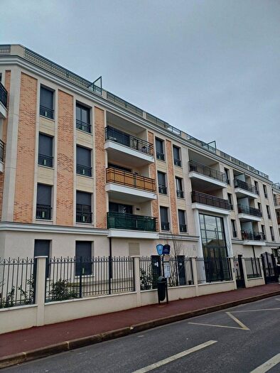 Appartement à louer - Les Mûriers, Saint-Maur-des-Fossés - 2 pièces - 1 chambre