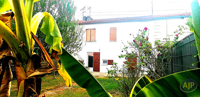 Maison à vendre - Ambès - 4 pièces - 3 chambres