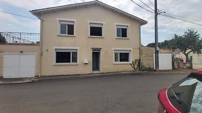 Maison 4 pièces à vendre - Dirac