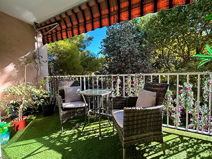 Appartement à vendre - Marseille e , Saint-Jérome - 4 pièces - 3 chambres