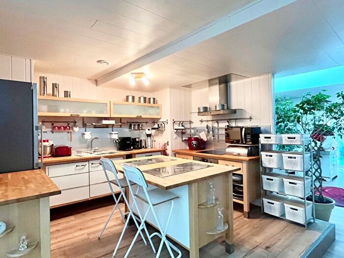 Maison à vendre - Vannes, Gare - 4 pièces - 2 chambres