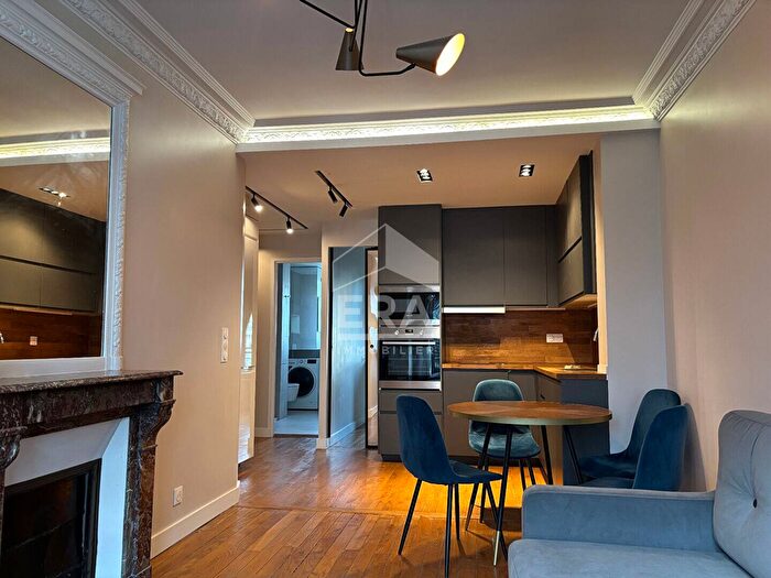 Appartement à louer - Maurice Ravel, Levallois-Perret - 2 pièces - 1 chambre