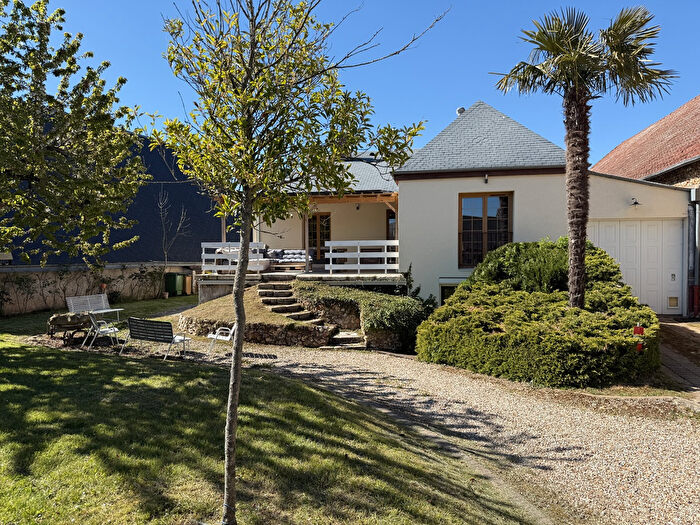 Maison 6 pièces à Marville-Moutiers-Brûlé, à vendre
