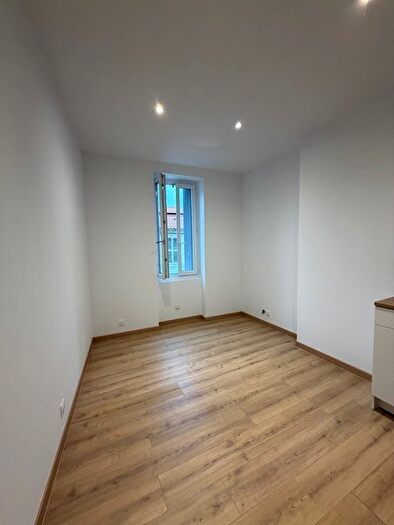 Appartement à louer - Marseille e , Saint-Just - 1 pièce