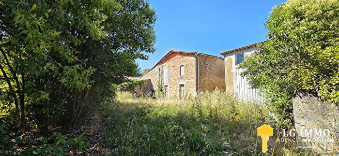 Maison 6 pièces à vendre à Saint-Thomas-de-Conac