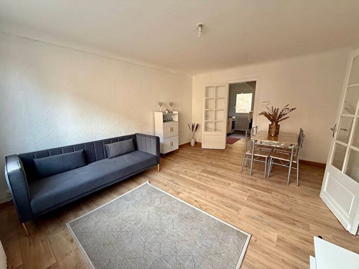 Maison à louer - Sainte Catherine, Villeneuve-sur-Lot - 3 pièces - 2 chambres