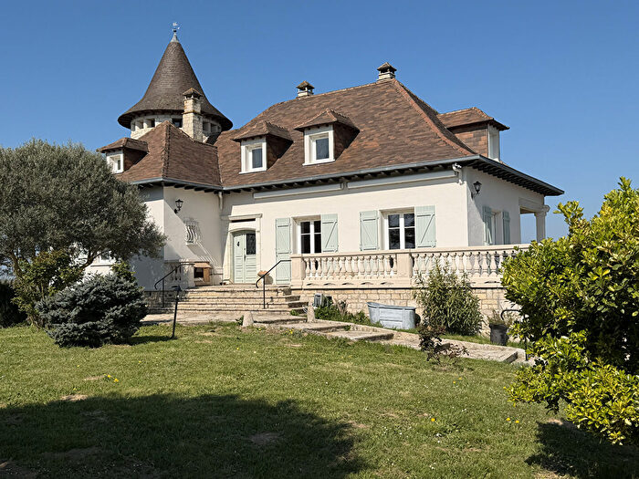 Maison à vendre - Caussade - 9 pièces - 5 chambres
