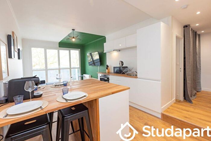 Appartement à louer - Le Blosne, Rennes - 1 pièce - 1 chambre