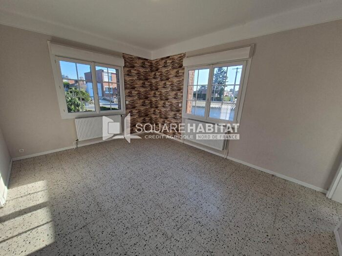 Maison à louer - Cantin - 6 pièces - 4 chambres