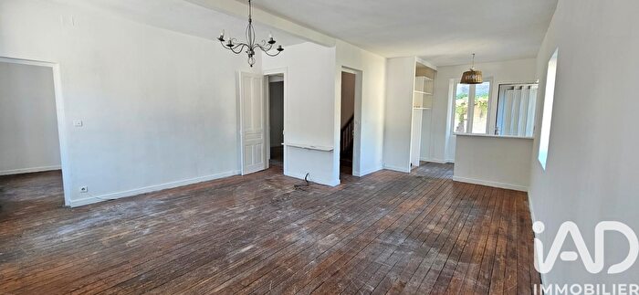Saint-Rambert-en-Bugey : Maison 8 pièces à vendre