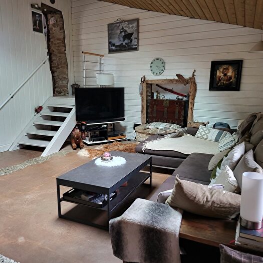 Maison à vendre - Plogastel-Saint-Germain - 6 pièces - 4 chambres