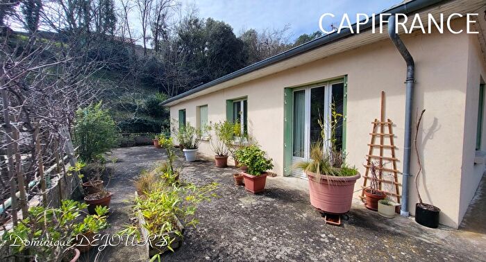 Maison à vendre - Saint-Sauveur-de-Montagut - 7 pièces - 4 chambres