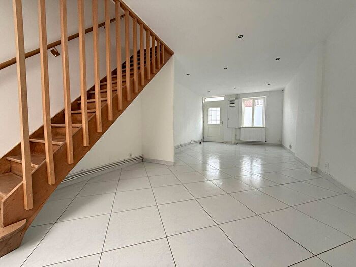 Maison à louer - La Vallée-Petit Lannoy, Hem - 3 pièces - 2 chambres