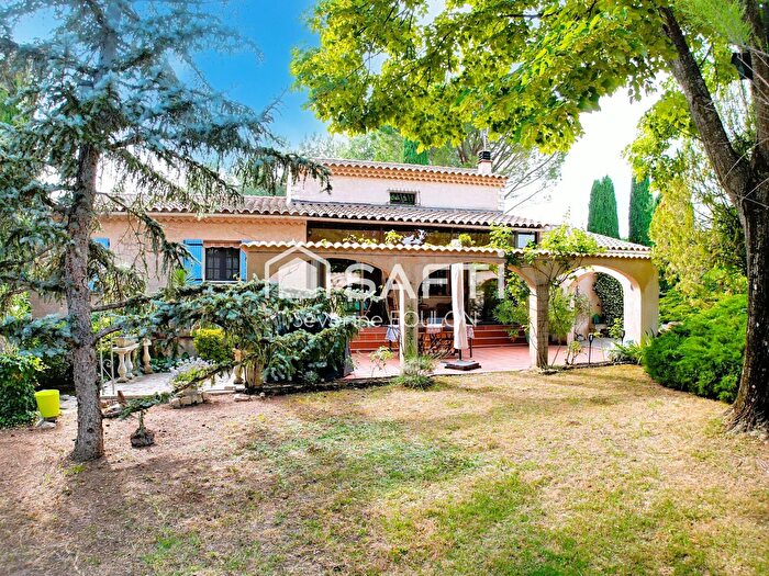 Maison à vendre - Gargas - 9 pièces - 4 chambres