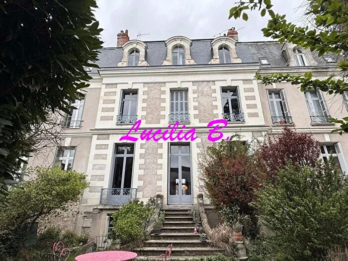 Maison 11 pièces à vendre - Tours