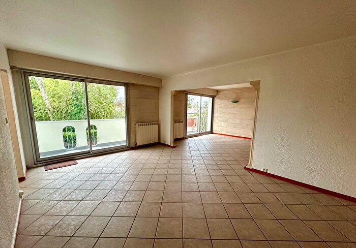 Appartement à louer - Bordeaux, Parc Bordelais - 3 pièces - 2 chambres
