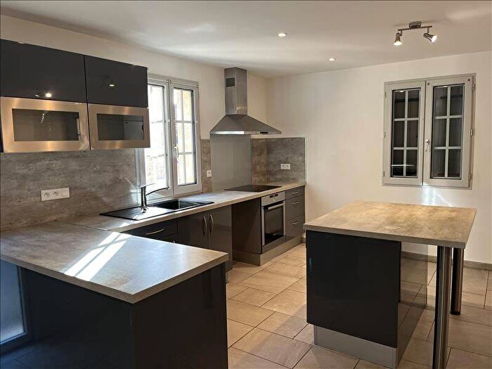 Maison 3 pièces à Domme, à louer