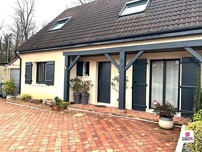 Maison à vendre - Les Mureaux, Route de Verneuil, Aérodrome - 5 pièces - 4 chambres