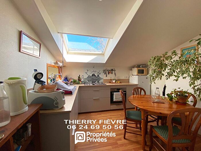 Maison à vendre - Varrains - 3 pièces - 1 chambre