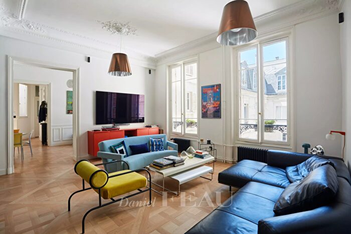 Paris 7ème, Invalides : Appartement 3 pièces à vendre