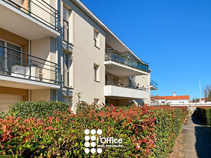 Appartement 3 pièces à vendre à Château-dOlonne, Les Soulardières, Mairie