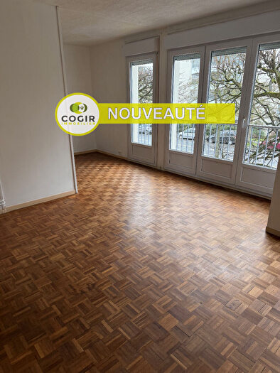 Appartement à vendre - Quartiers Ouest, Bourg lEvesque - 3 pièces - 2 chambres