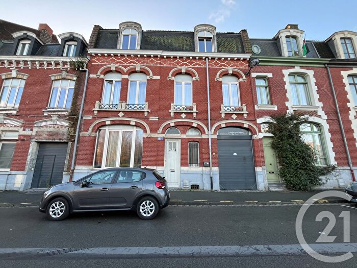 Appartement à vendre - Roubaix, Fosses aux Chênes, Alma Gare - 3 pièces