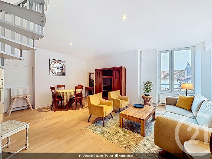 Périgueux, Centre-ville, La Gare, Saint-Martin : Appartement 5 pièces à vendre