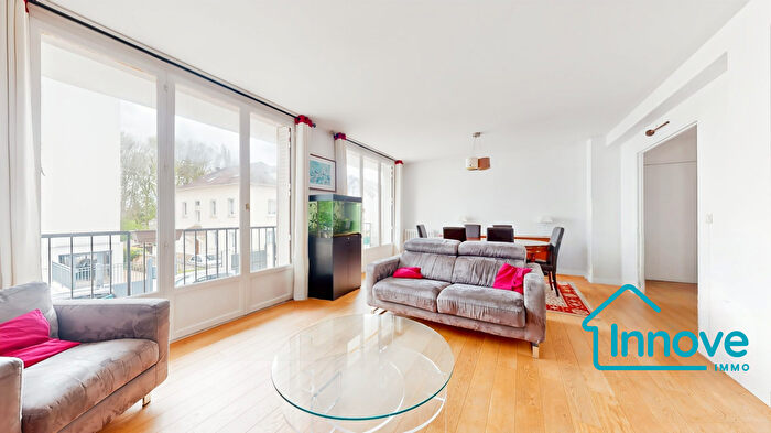 Appartement à vendre - Versailles - 4 pièces - 3 chambres