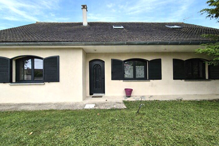 Maison 5 pièces à Prunay-en-Yvelines, à vendre