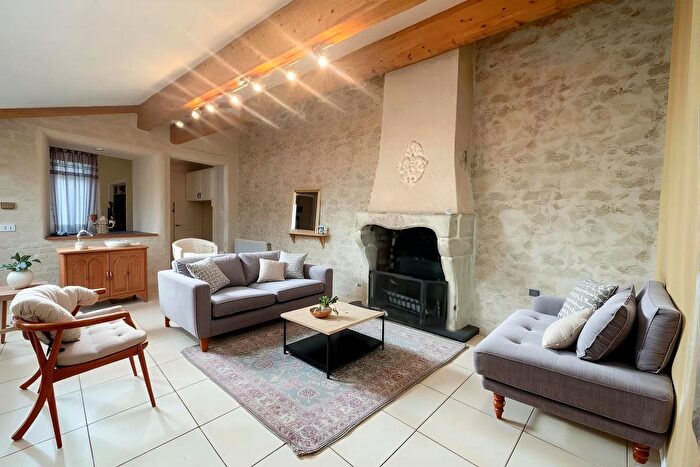 Appartement à vendre - Lagnieu - 5 pièces - 3 chambres