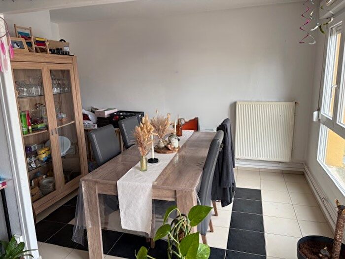Appartement 4 pièces à Landres, à vendre