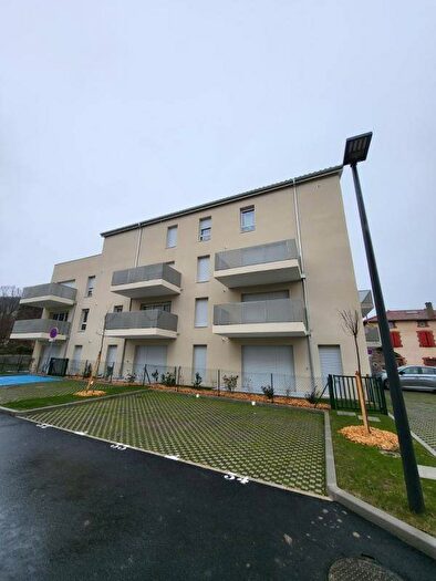 Appartement à louer - Sainte-Foy-lArgentière - 5 pièces - 4 chambres