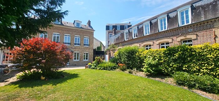 Maison 8 pièces à Elbeuf, La Cerisaie, Cours Carnot, à vendre