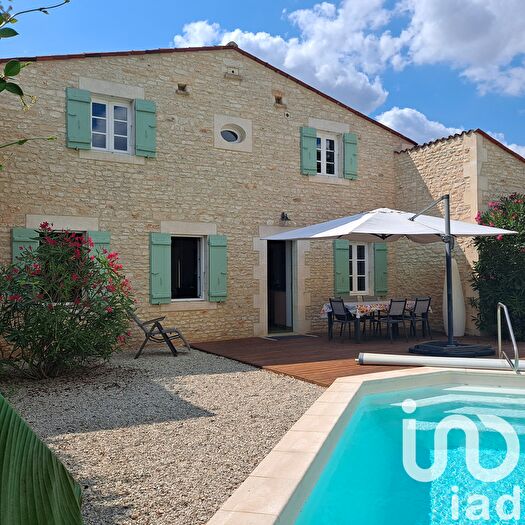 Maison à vendre - Romegoux - 10 pièces - 5 chambres