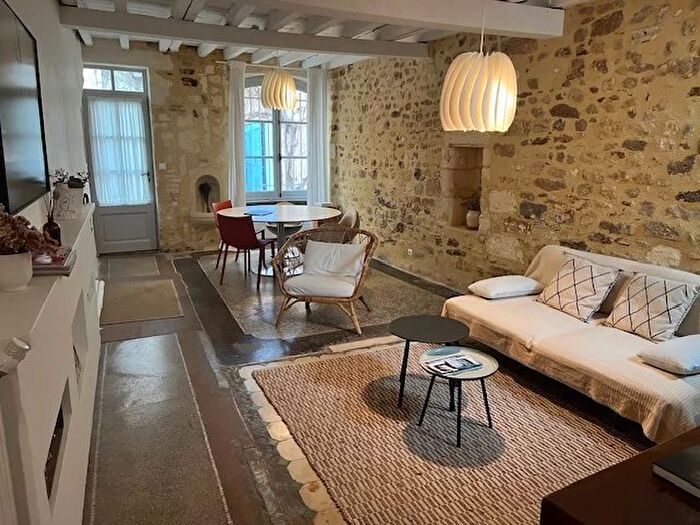 Maison à vendre - Arles, Centre-ville - 6 pièces - 3 chambres