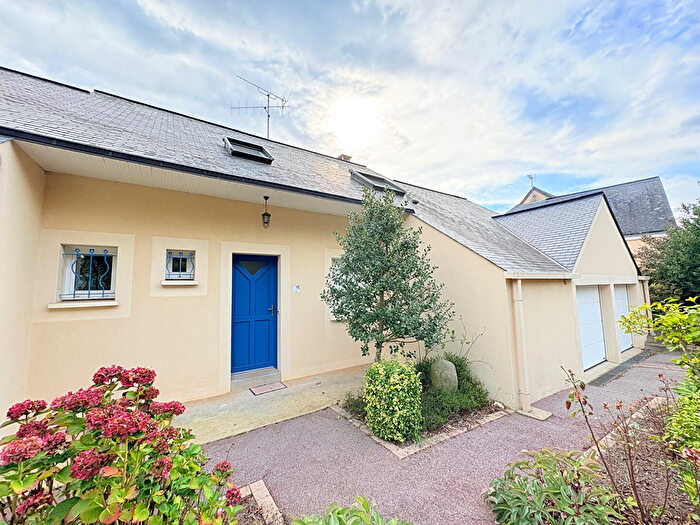 Maison à vendre - Martigné-sur-Mayenne - 8 pièces - 6 chambres