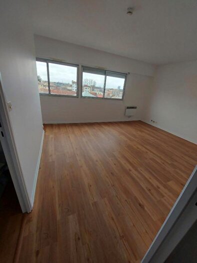 Appartement à louer - Bordeaux, Saint-Genès - 1 pièce