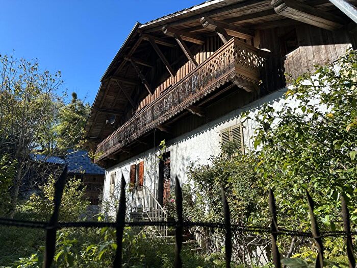 Maison à vendre - Morillon - 8 pièces - 3 chambres