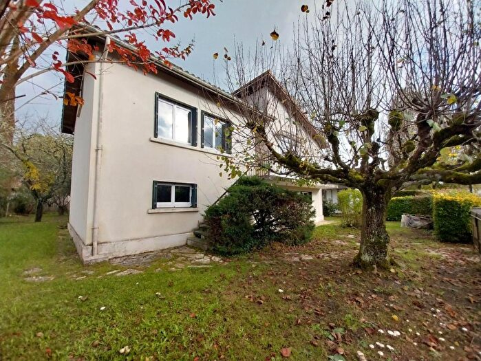 Brocas : Maison 5 pièces à louer