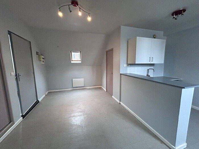 Appartement à louer - Montbazon - 2 pièces - 1 chambre