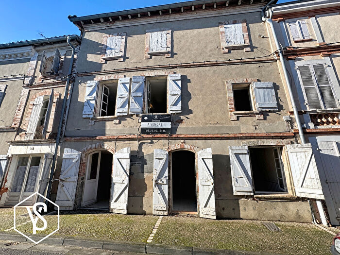 Maison à vendre - Bourg-Saint-Bernard - 7 pièces - 6 chambres