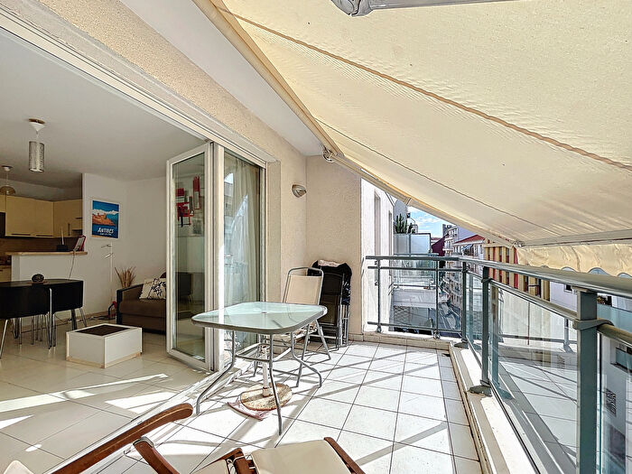Appartement à vendre - Antibes, Coeur de ville - 2 pièces - 1 chambre