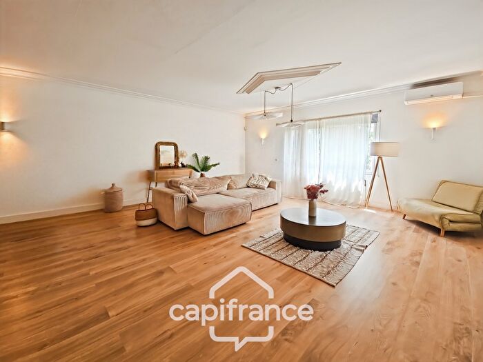 Maison à vendre - Castelculier - 9 pièces - 3 chambres