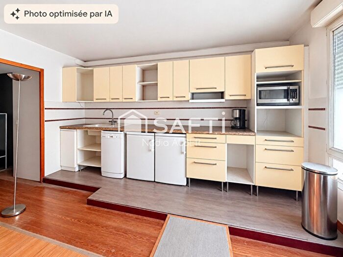 Appartement 2 pièces à vendre - Choisy-le-Roi, Centre-ville, Parc Prairie, Hautes Bornes