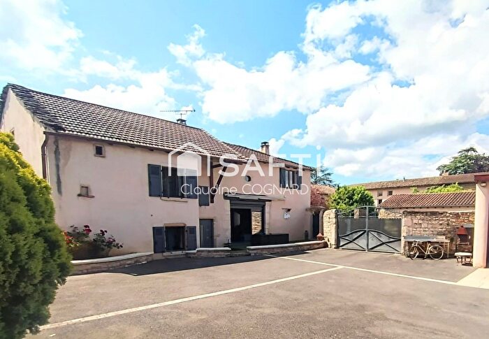 Maison à vendre - Prissé - 6 pièces - 3 chambres