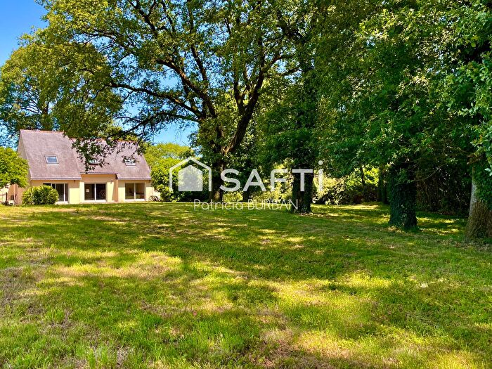 Maison à vendre - Larré - 7 pièces - 5 chambres